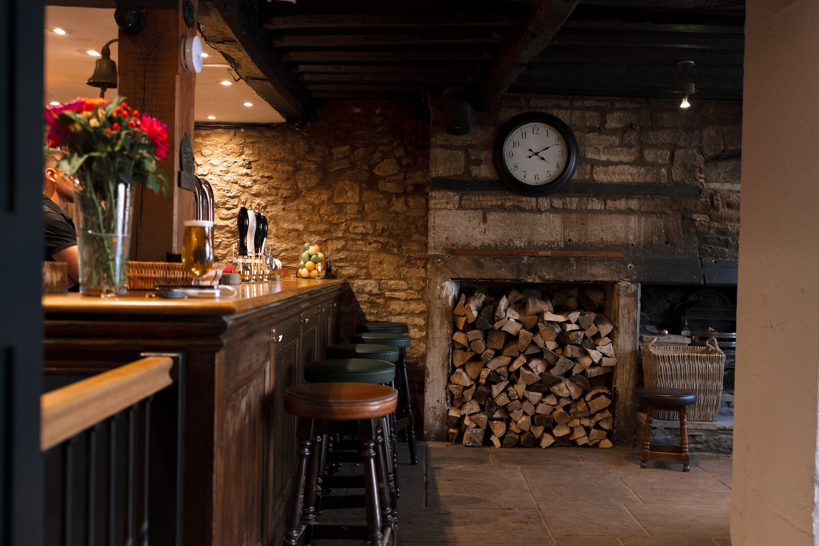 The Mermaid Burford | Dog Friendly Cotswolds Pub & Garden Dining